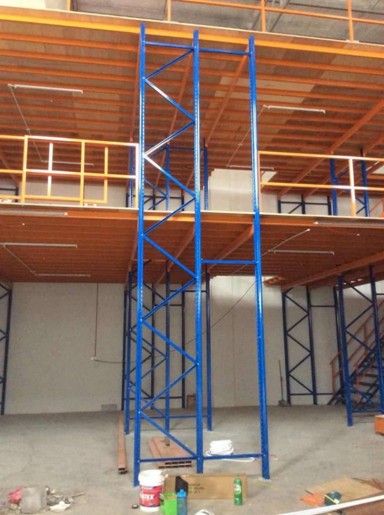 Heavy Duty Rack Supported Platform - Mountain Wireframe